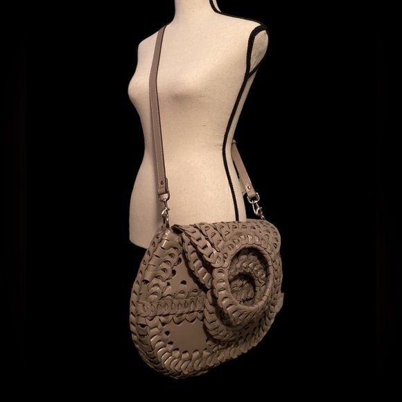 Patricia Nash | Bags | Patricia Nash Leather Link Crossbody Pisticci ...